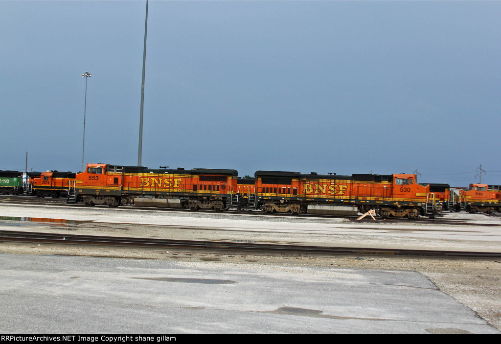 BNSF 530